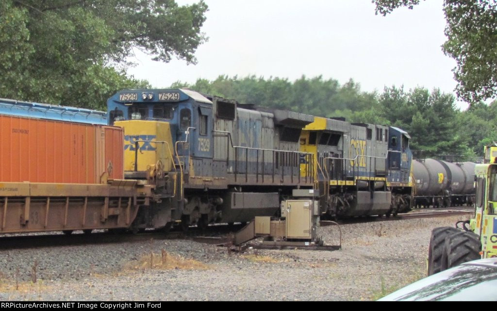 CSXT 7529
